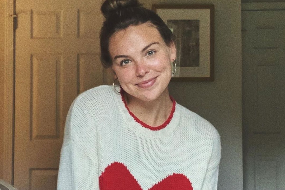 Hannah Brown Breaks Down Fearing Fans ‘Might Not Like’ Her If She ...