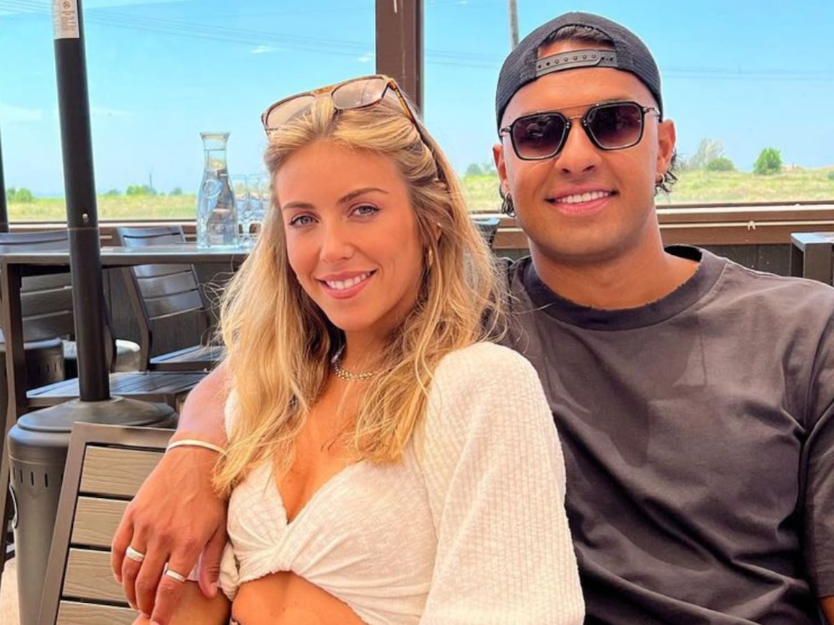 Aaron Clancy Shares PDA-Filled Pics with Girlfriend Alice Gray: ‘I’m a ...