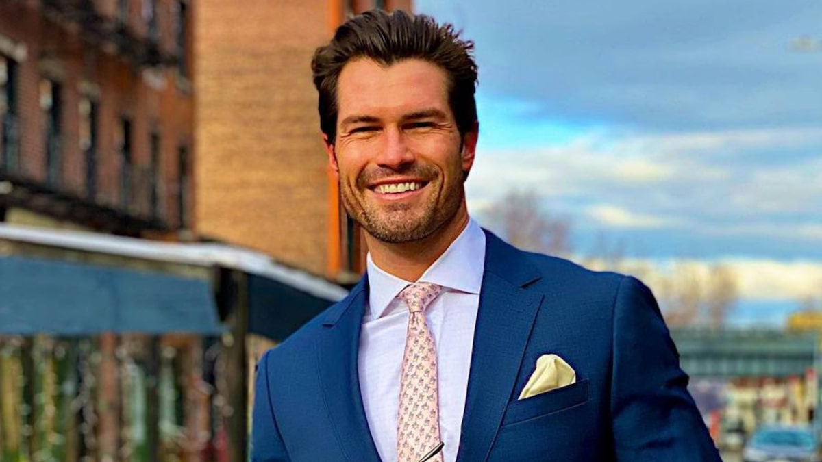 Bennett Jordan Treats Bachelor Nation to His Famous Green Juice Recipe